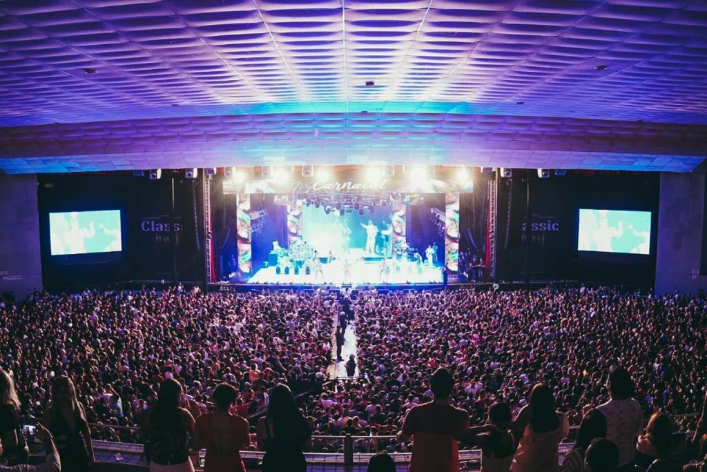 Em Recife, Ivete Sangalo e Claudia Leitte cantaram juntas no Classic ...